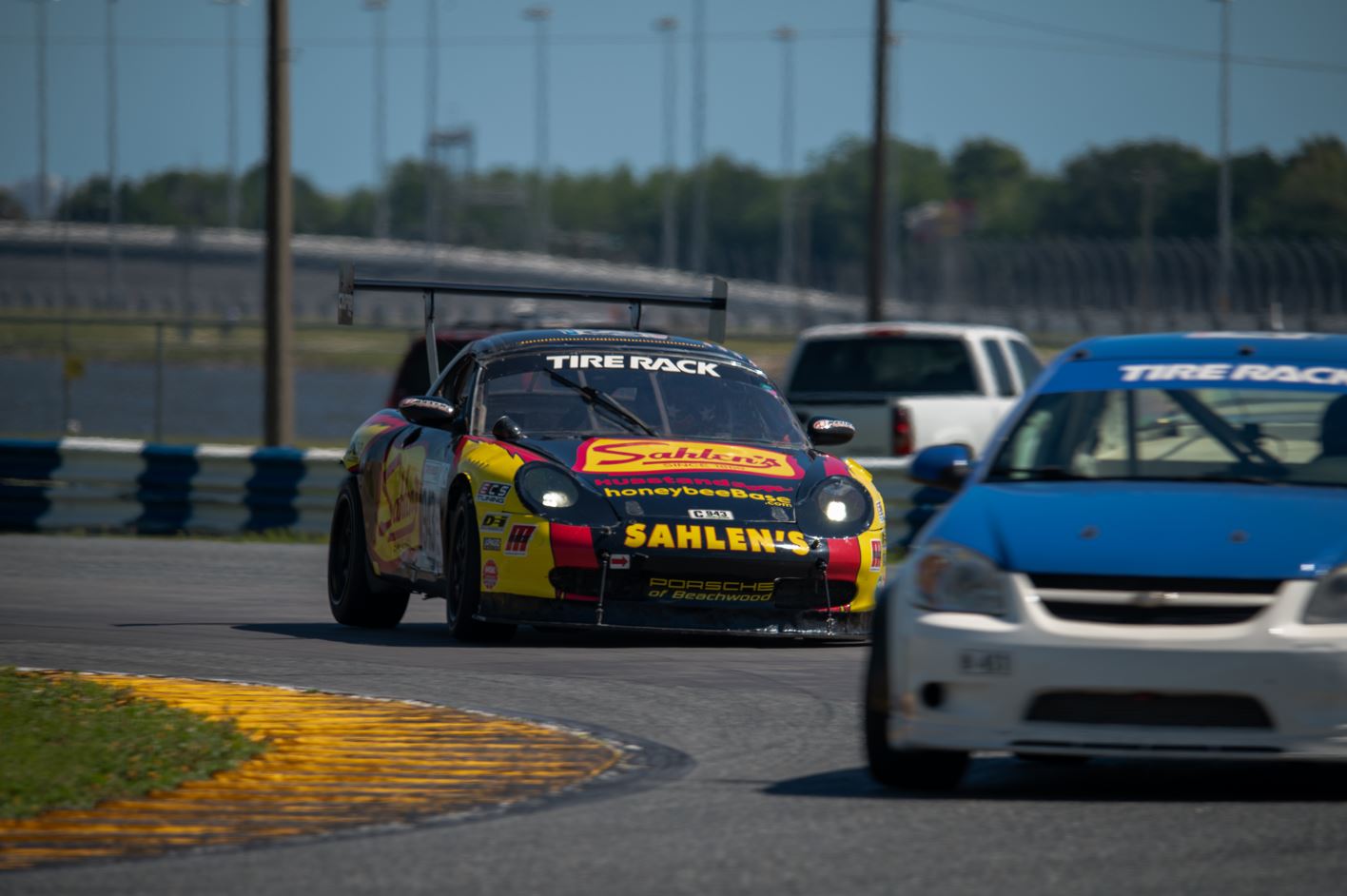 Team Sahlen finishes 2nd & 3rd – 1 car length out of 1st at Daytona 14 ...